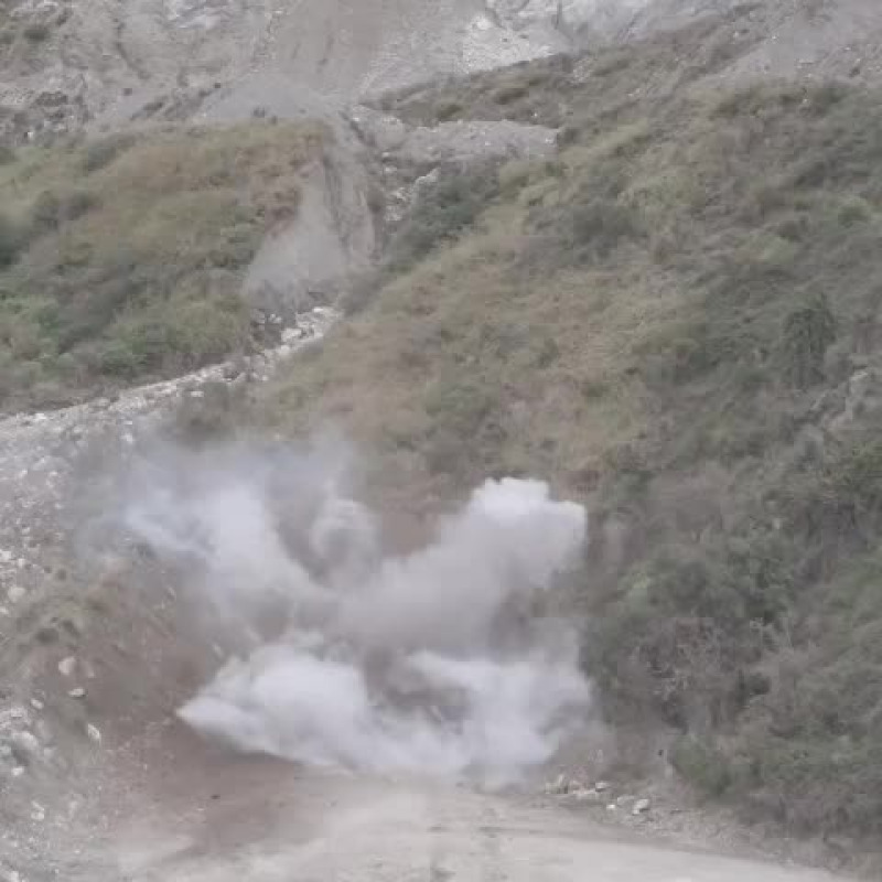 Milazzo, ecco il momento dell'esplosione della bomba risalente alla ...