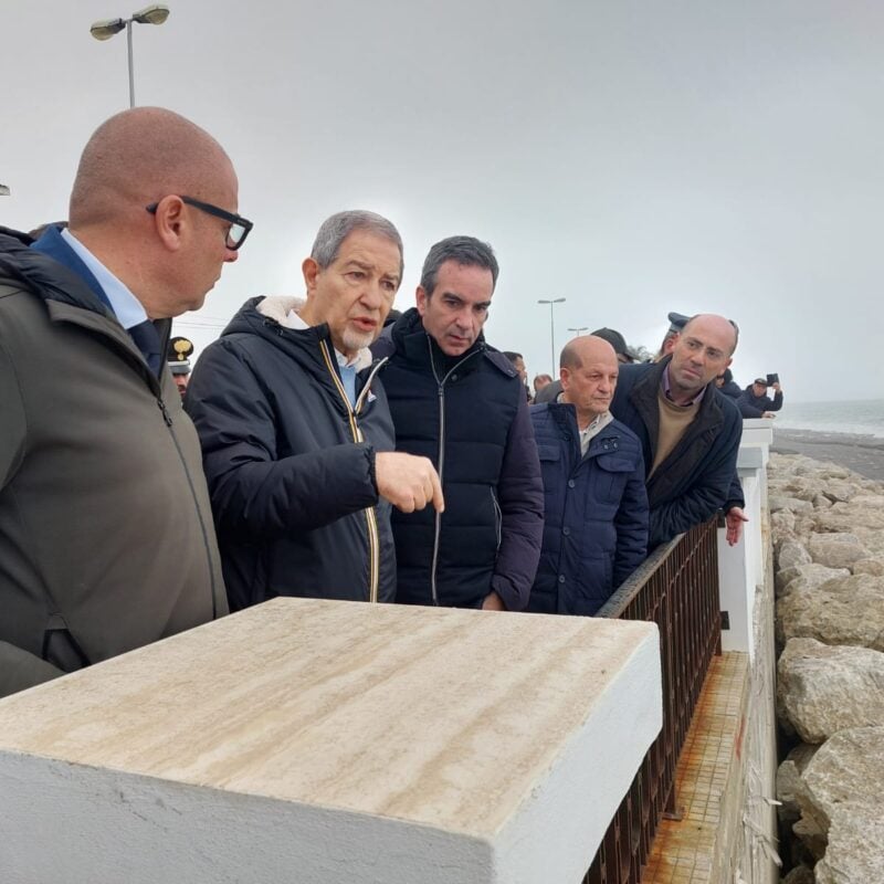 Ciclone Harry, in corso il sopralluogo del ministro Musumeci a Melito ...